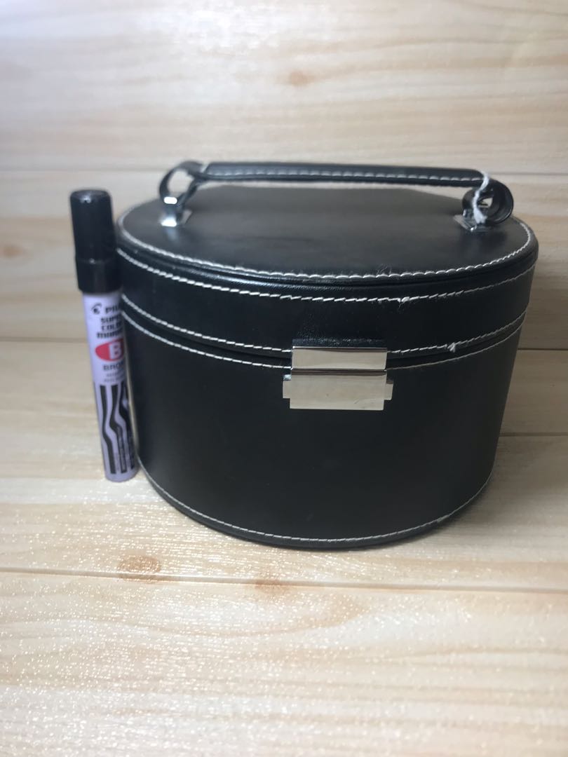 lagayan ng make up, Beauty & Personal Care, Face, Makeup on Carousell