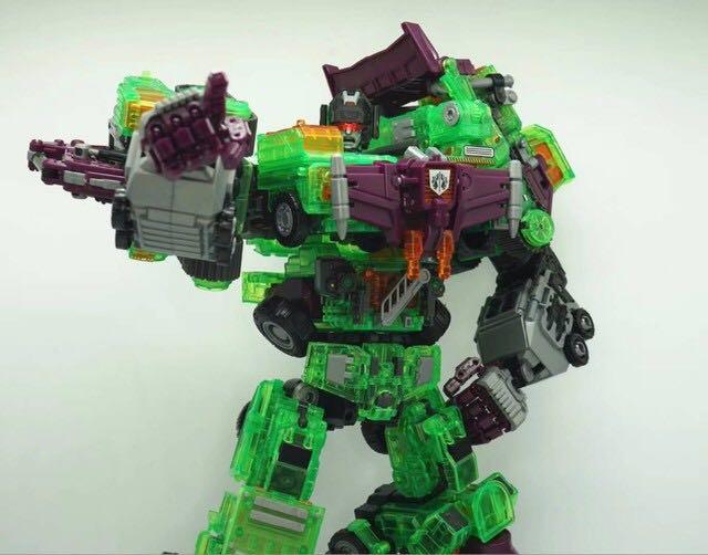 Transformers NBK Engineering - Constructicons Devastator (aka NOT ...