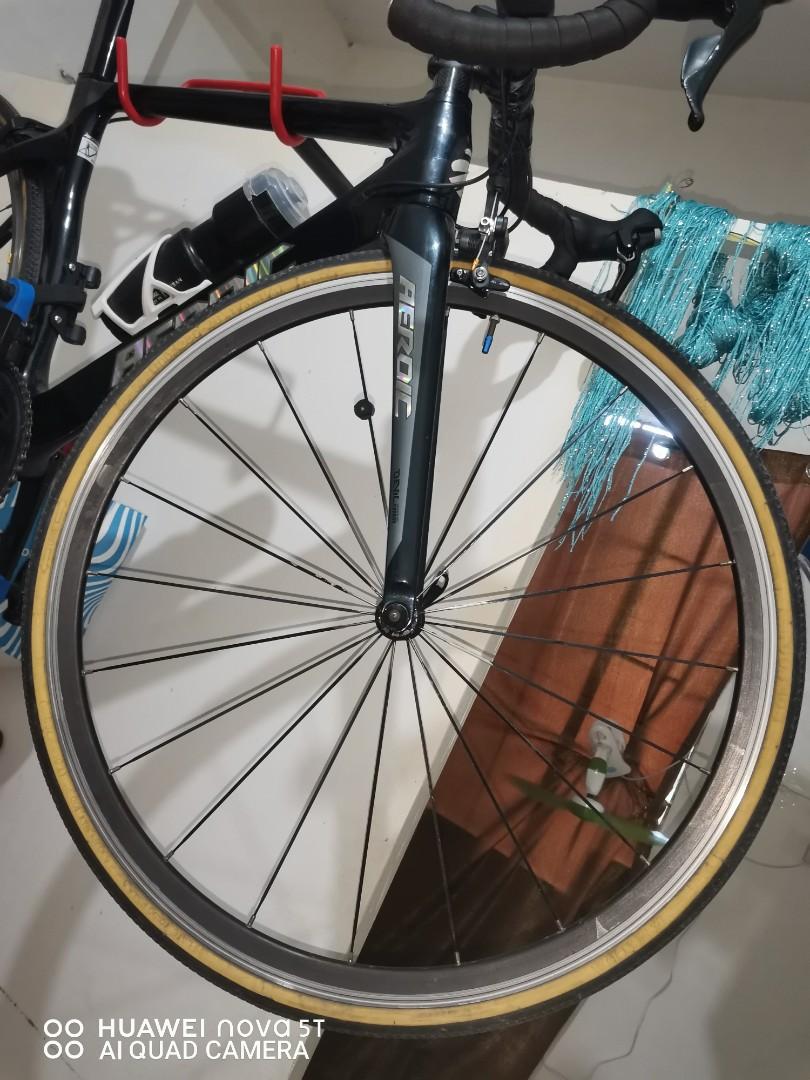 Origin 8 RH10 Wheelset Ultegra Cogs Kenda Tire, Sports Equipment ...