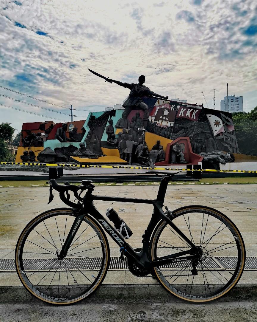 Origin 8 RH10 Wheelset Ultegra Cogs Kenda Tire, Sports Equipment ...