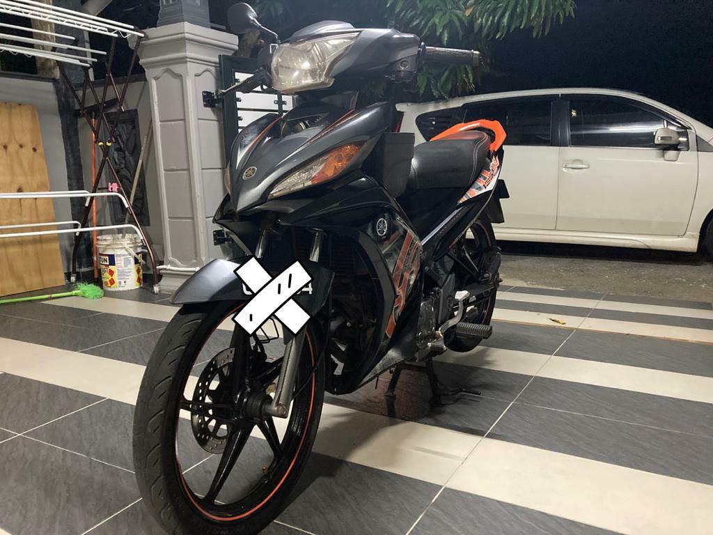 Yamaha LC 135 v3 tahun 2015, Motorbikes on Carousell