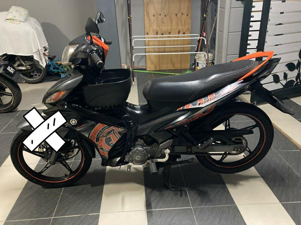 Yamaha LC 135 v3 tahun 2015, Motorbikes on Carousell