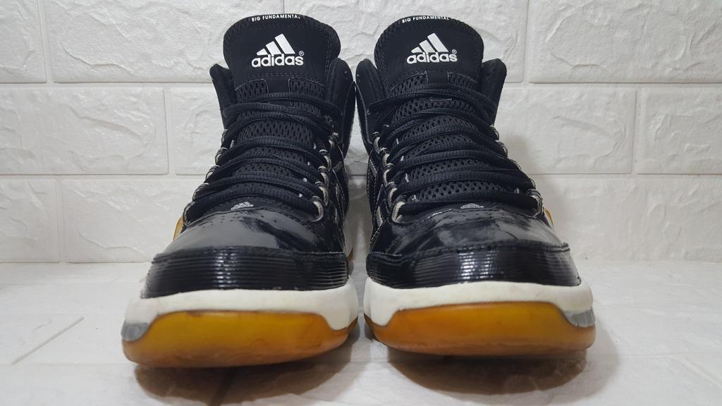 Adidas Big Fundamental Tim Duncan, Men's Fashion, Footwear, Sneakers on ...