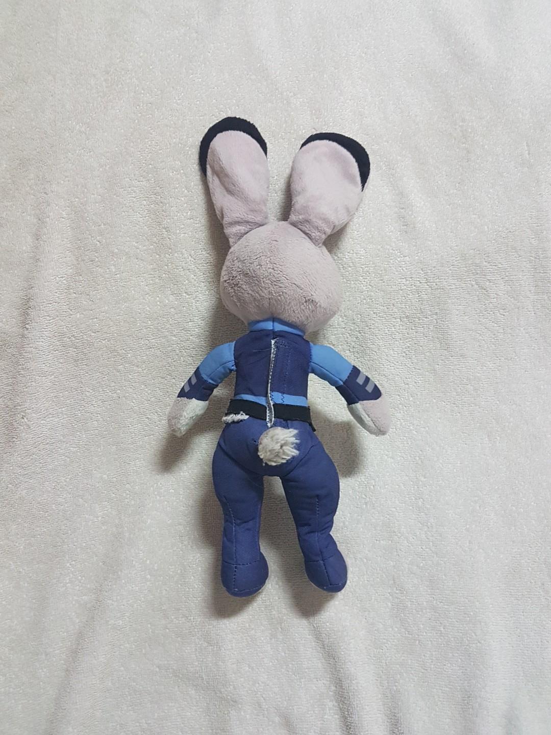 Authentic Tomy Disney Zootopia Talking Officer Lieutenant Judith ...