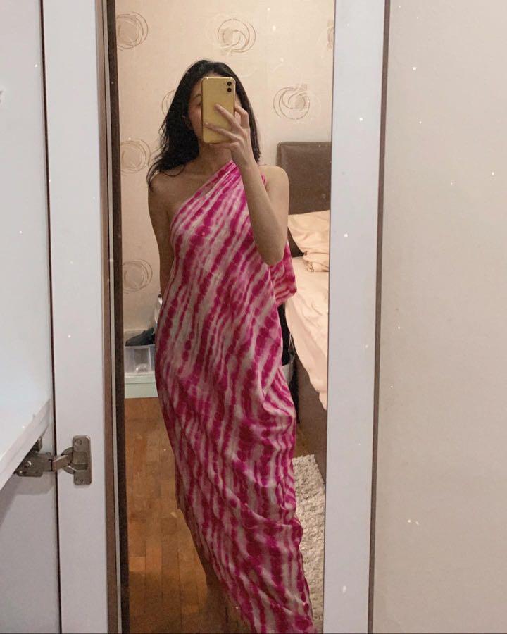 Baliza pink tie dye toga maxi, Women's Fashion, Tops, Sleeveless on ...