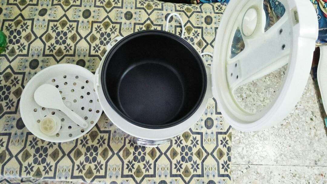 EZION HIGH TECH RICE COOKER, TV & Home Appliances, Kitchen Appliances ...