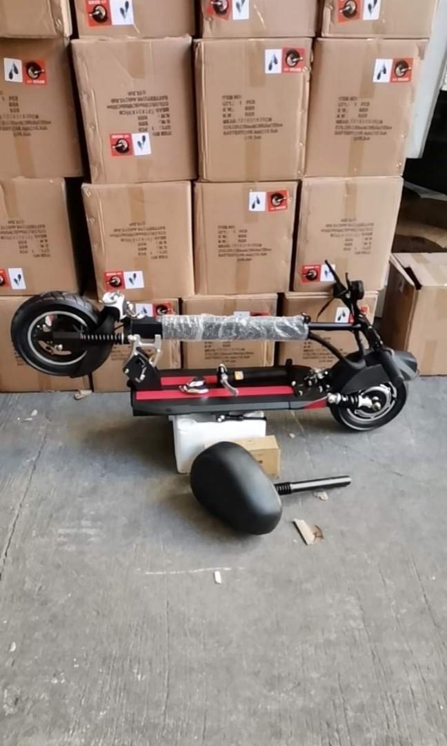 Mober S10 scooter, Sports Equipment, Sports & Games, Skates ...