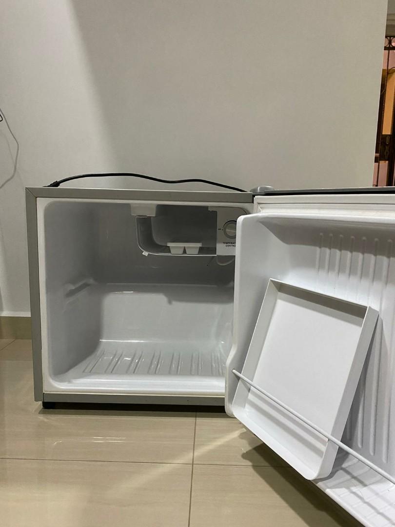 Panasonic Bar Fridge with Freezer (NTU Students), TV & Home Appliances ...