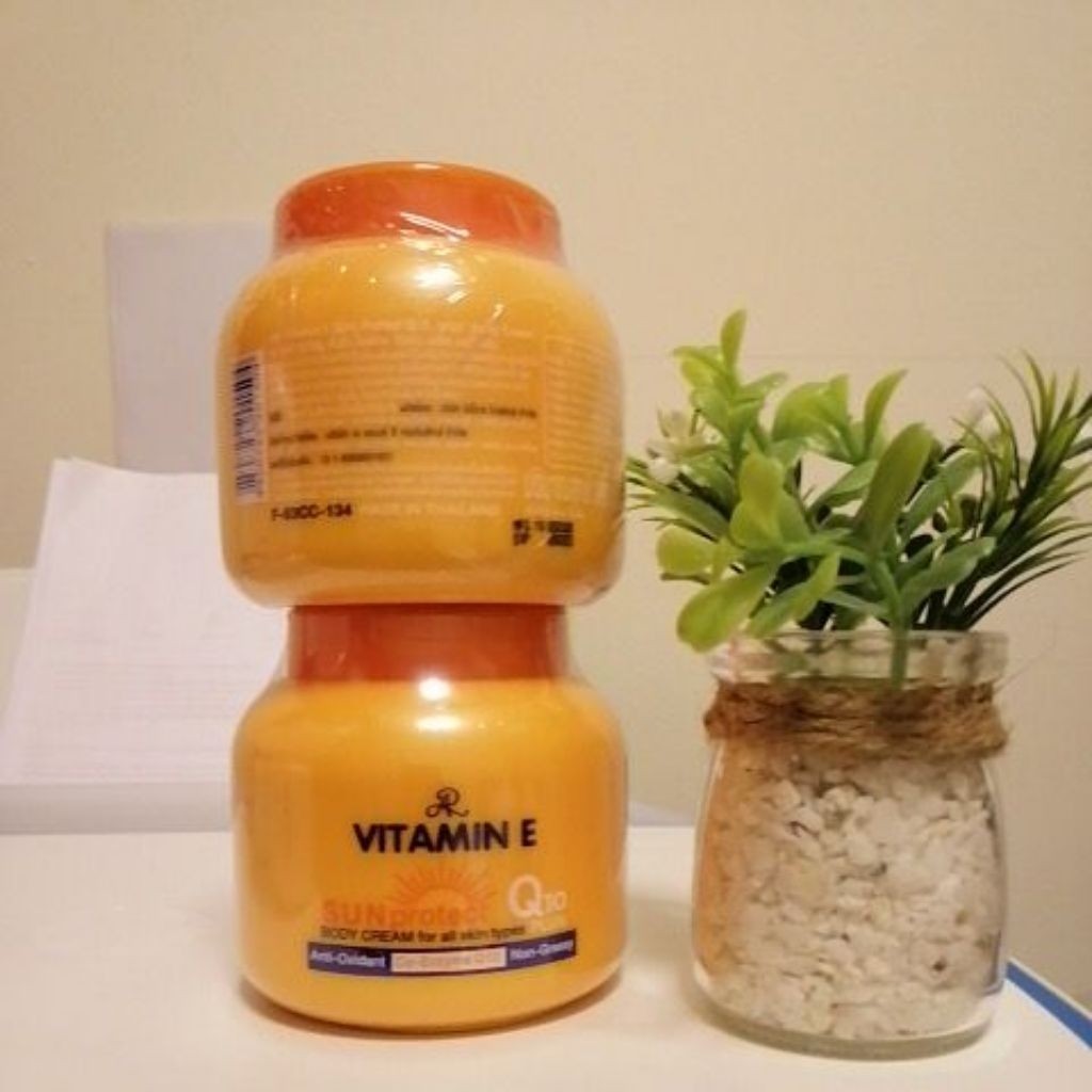 Vitamun e lotion with sunscreen, Beauty & Personal Care, Face, Face ...
