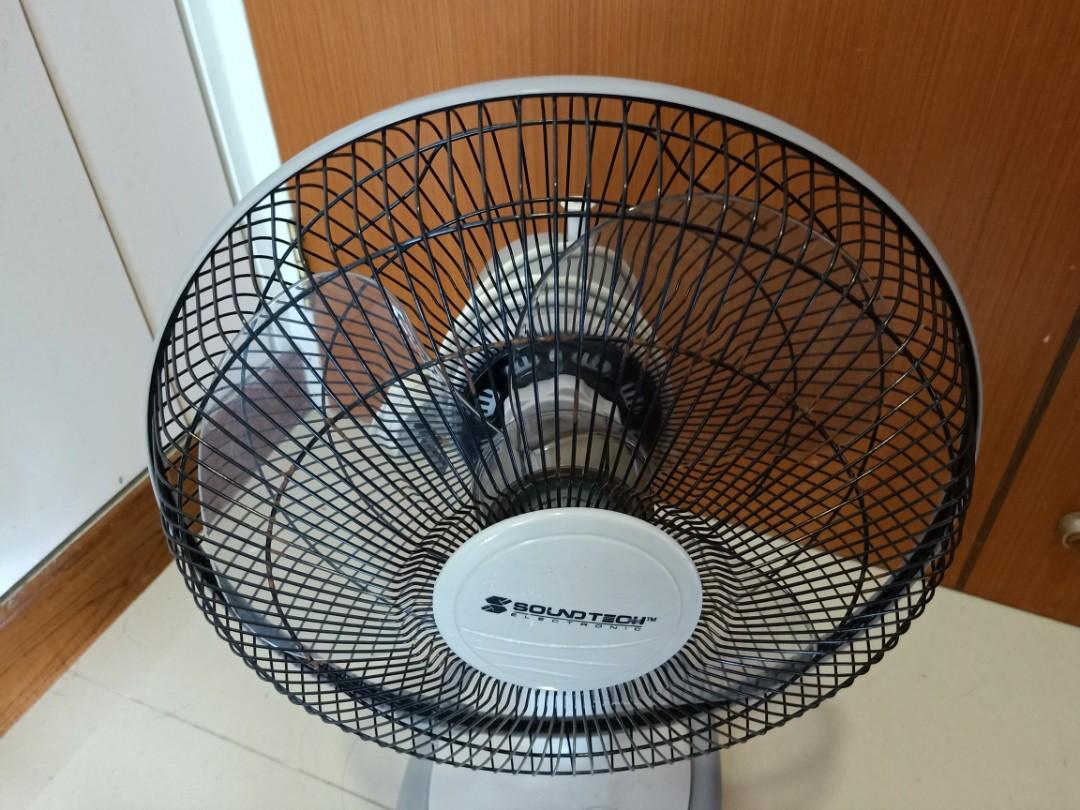 "12 full functional Soundtech table fan, Furniture & Home Living ...