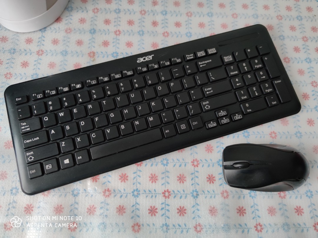 Acer Wireless Keyboard And Mouse Computers And Tech Parts And Accessories Computer Keyboard On