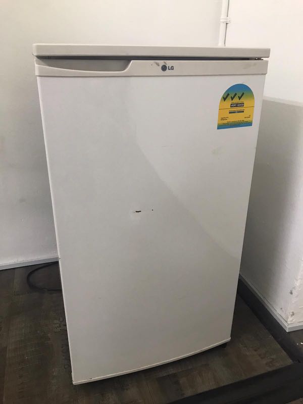 LG Mini Fridge, TV & Home Appliances, Kitchen Appliances, Refrigerators ...