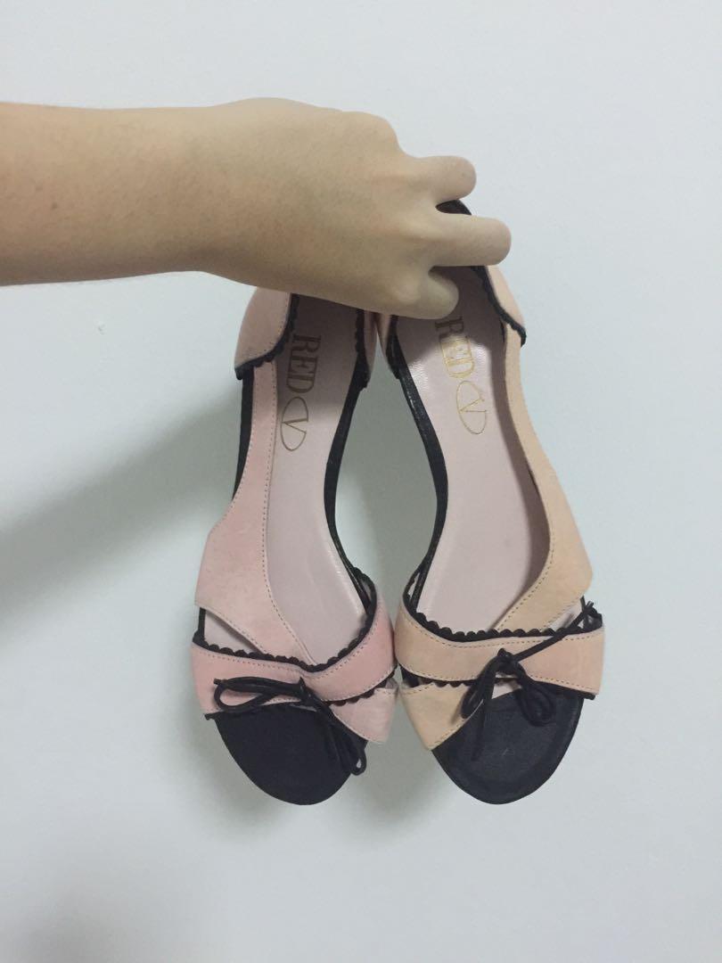 RED Valentino Light Pink Leather Flats with Black Ribbon and Scallop Details, Women's Fashion ...
