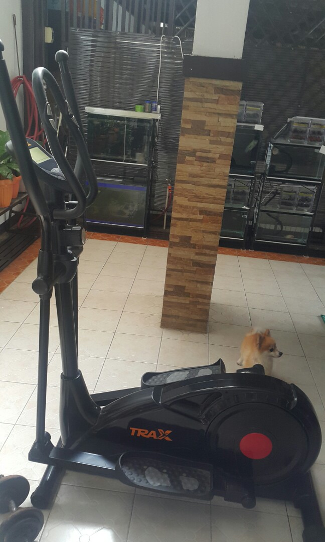 Trax Elliptical Trainer, Sports Equipment, Exercise & Fitness, Cardio ...