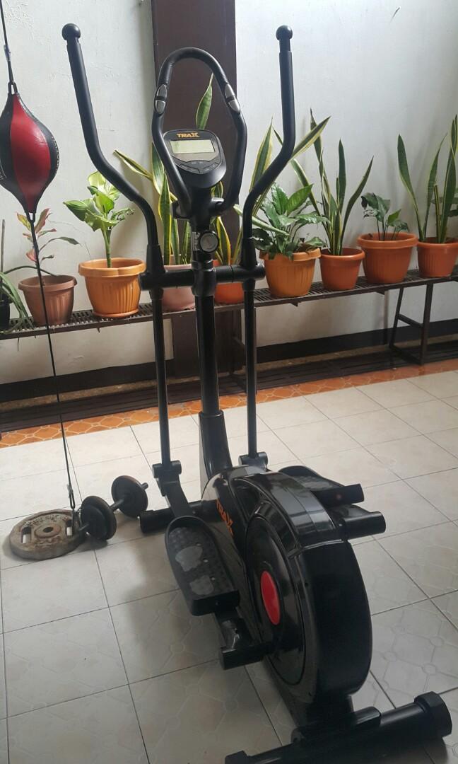 Trax Elliptical Trainer, Sports Equipment, Exercise & Fitness, Cardio ...
