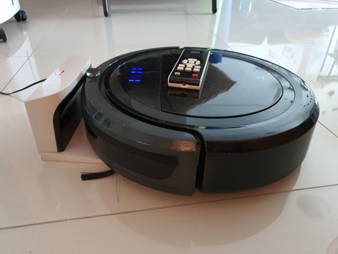 Aztech Vacuum Robot VC3000, Home Appliances, Cleaning & Laundry on Carousell