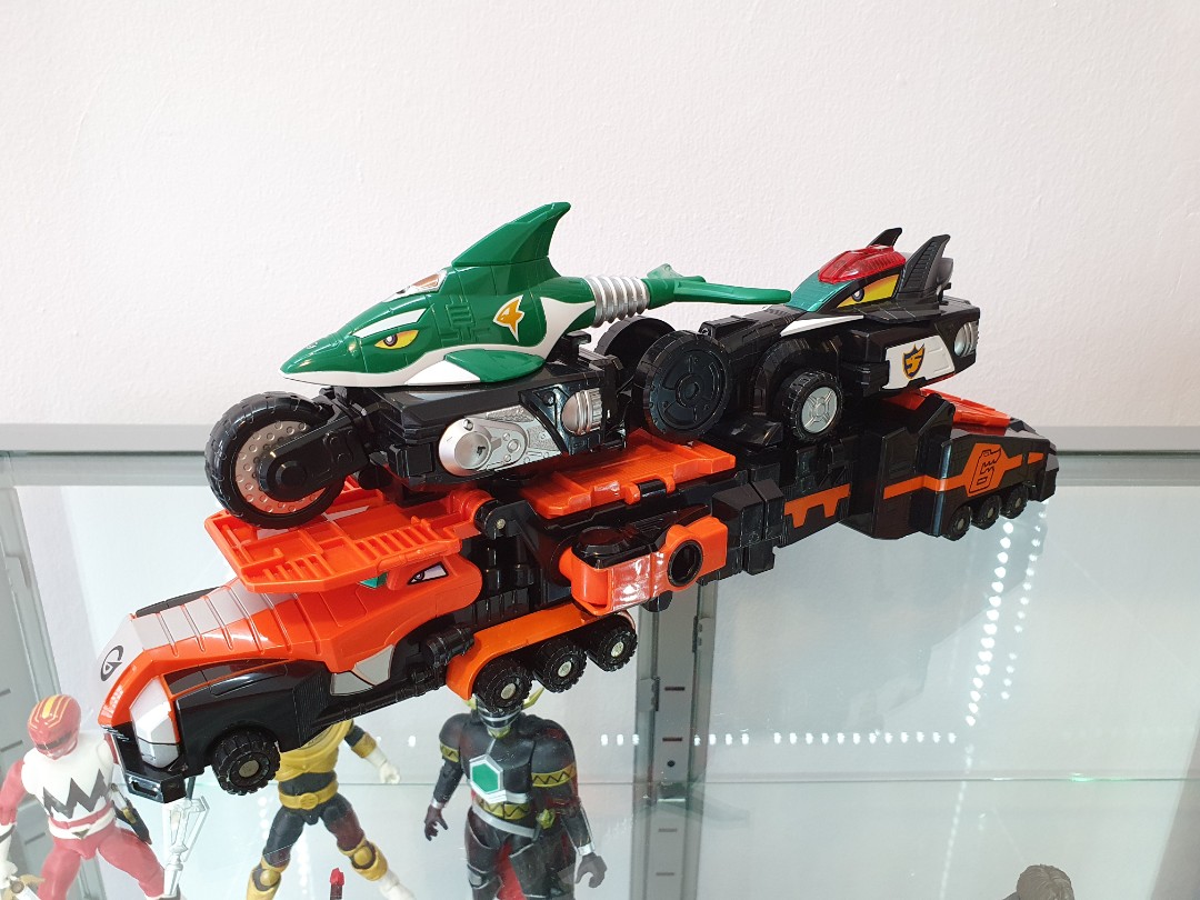 Engine Sentai Go-Onger Gunbir O missing pieces, Hobbies & Toys, Toys ...