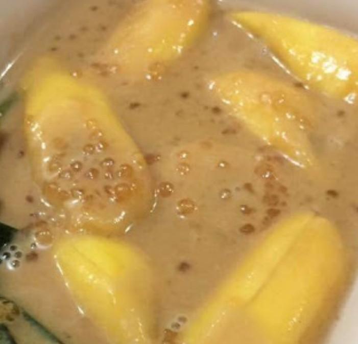 Halal desert / Kuih ketuk ubi / Onde Onde / samosa / popiah / epokepok ...