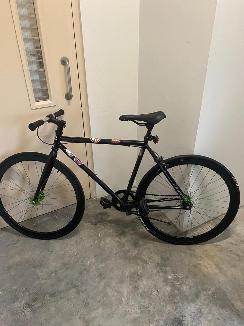 Harris Fixie, Sports Equipment, Bicycles & Parts, Bicycles on Carousell