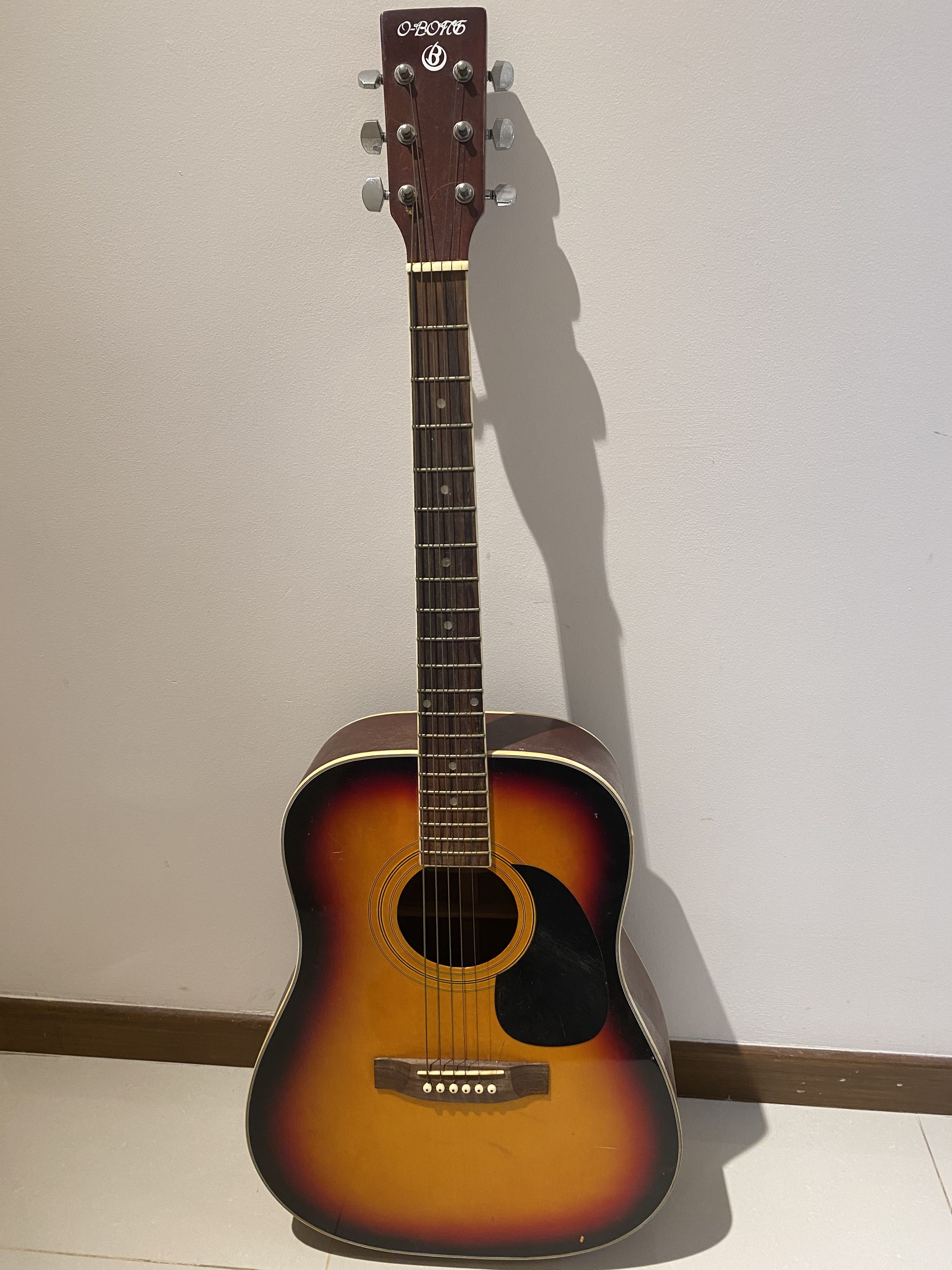 Obong Acoustic Guitar, Hobbies & Toys, Music & Media, Musical ...