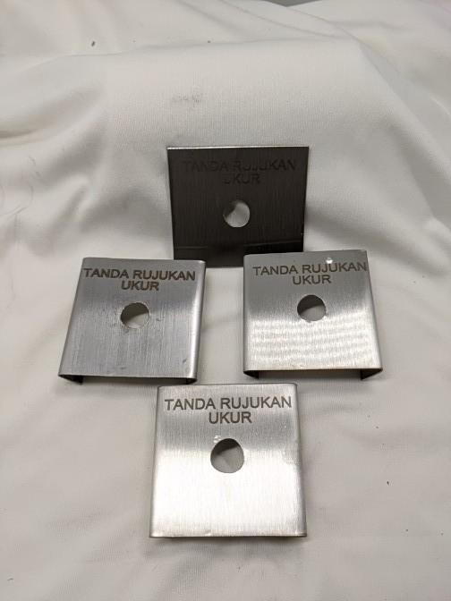 Tanda aras/Tanda sempadan, Everything Else, Others on Carousell