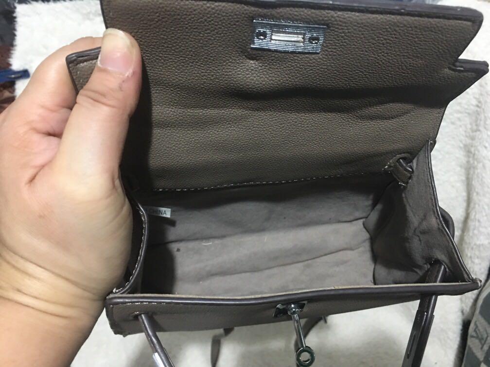 Minnie kelly two way, Women's Fashion, Bags & Wallets, Purses & Pouches ...