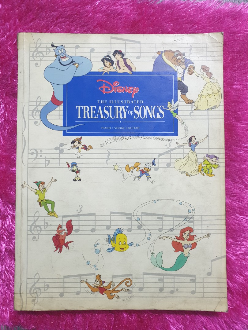 Disney Piano Song book with chords, Hobbies & Toys, Books & Magazines ...