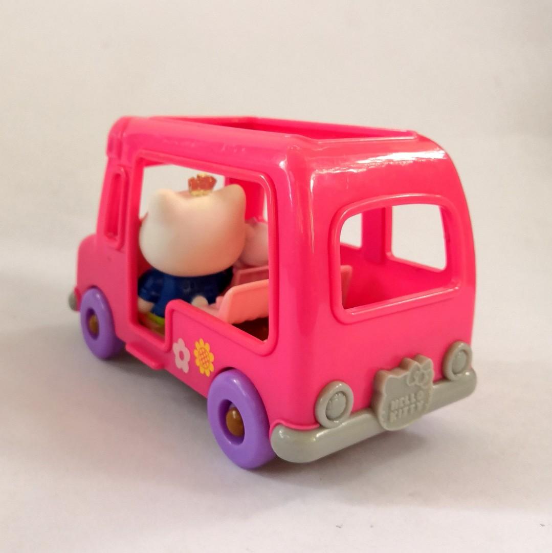 Sanrio Hello Kitty Vocation Bus Set, Hobbies & Toys, Collectibles ...