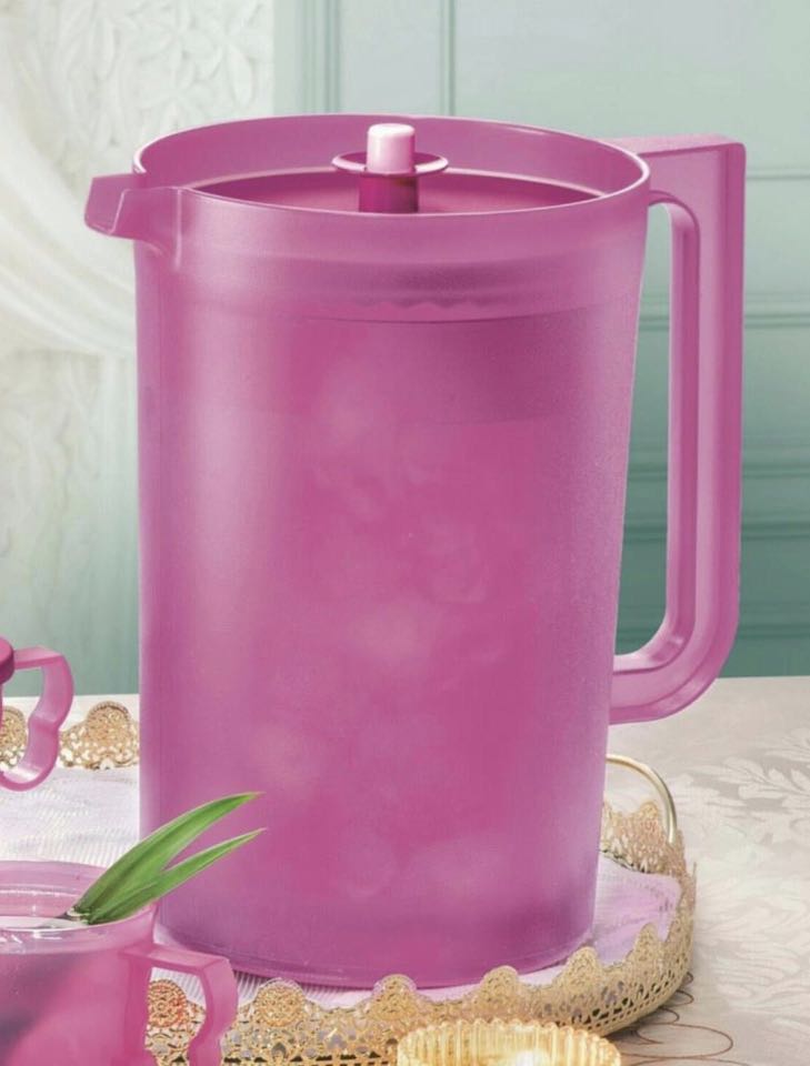 Tupperware Pink Blossom Giant Pitcher 4.2L, Home Appliances ...