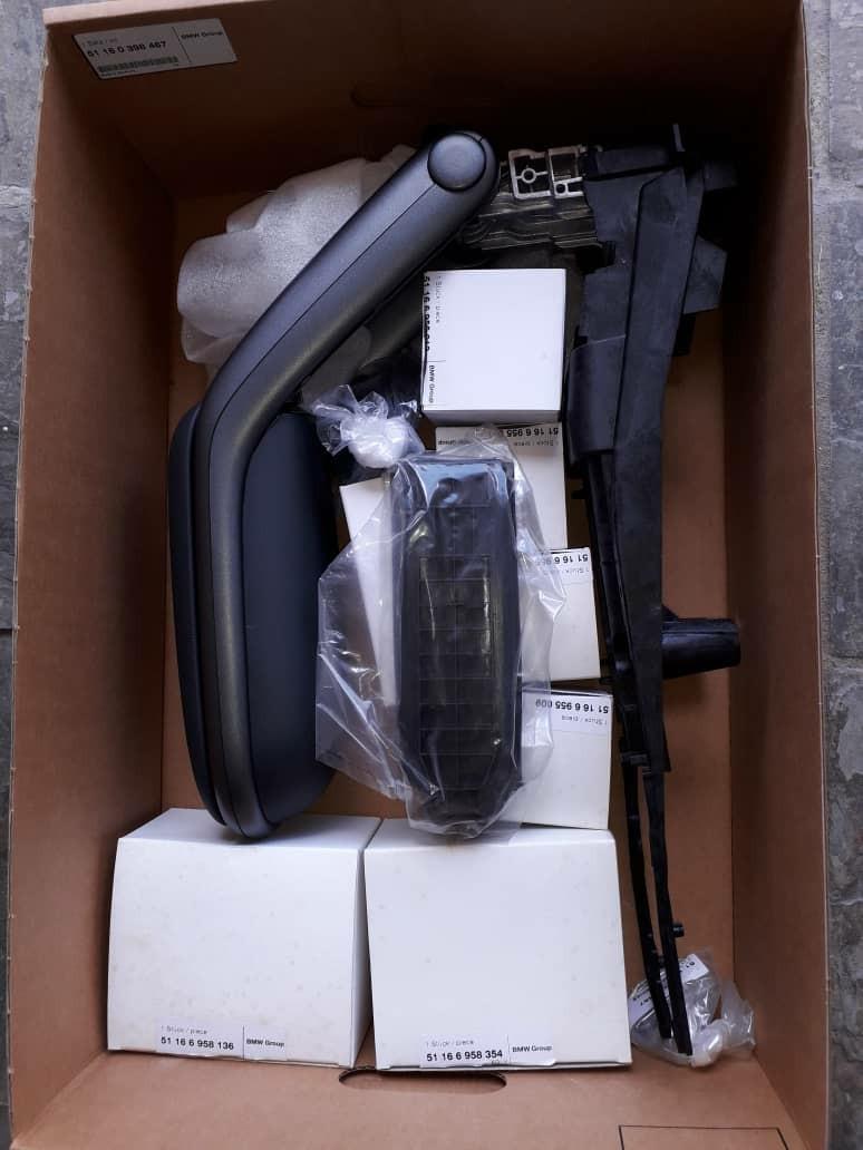 Arm rest Ori Mini Cooper R53-R56, Auto Accessories on Carousell