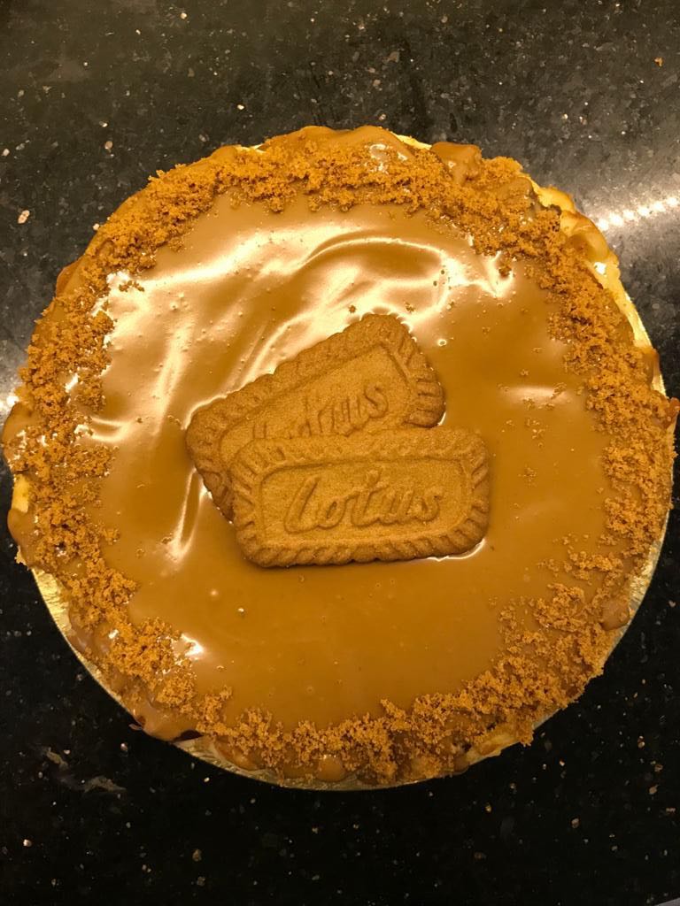 Basque Burnt Cheesecake with Biscoff, Food & Drinks, Baked Goods on ...