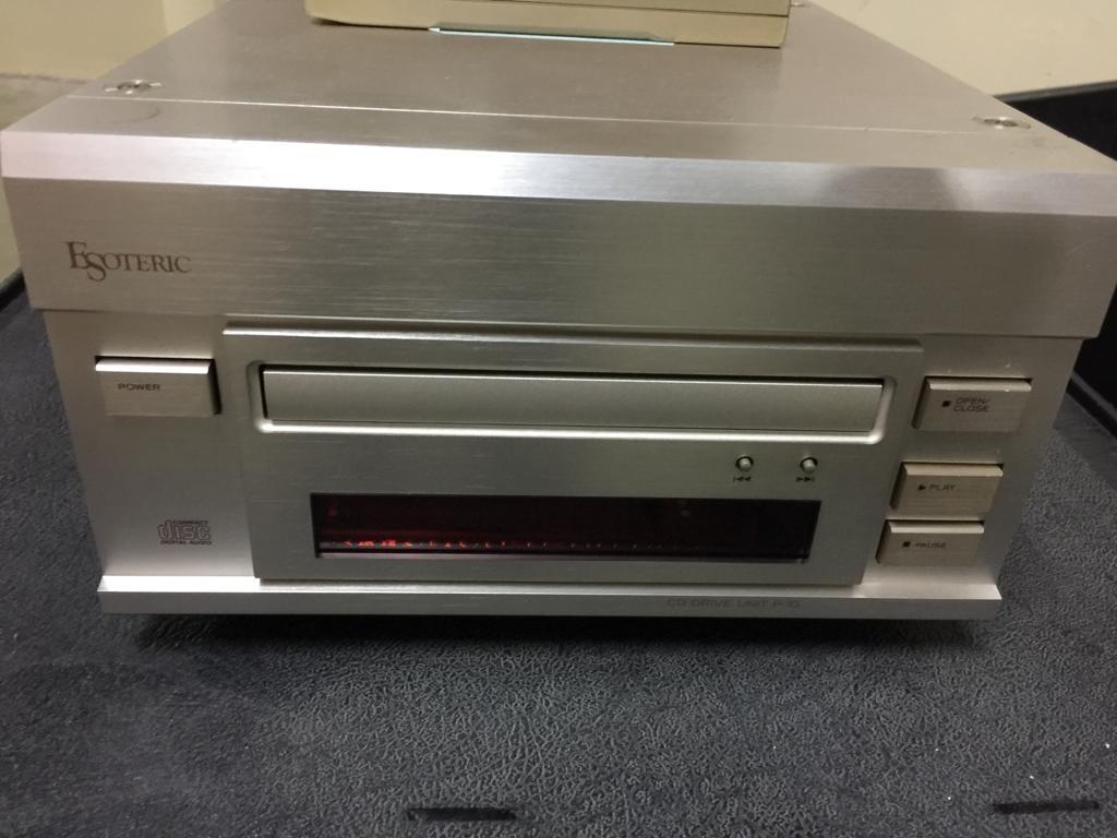 Esoteric P10 CD transport, Audio, Portable Music Players on Carousell