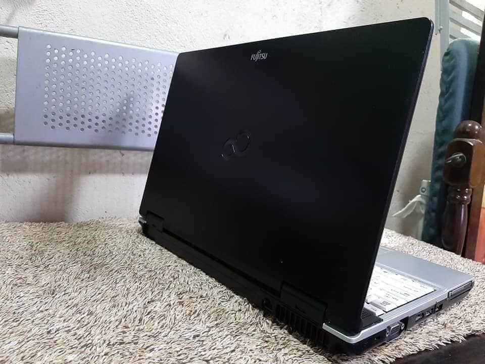 FUJITSU LIFEBOOK A572/E CORE i3 with numpad and usb cam, Computers ...