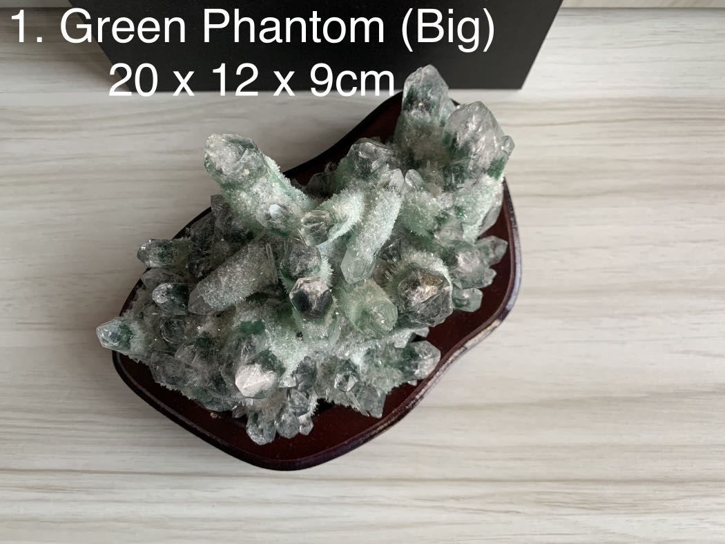 Green Phantom Crystal (Big), Women's Fashion, Jewelry & Organisers ...