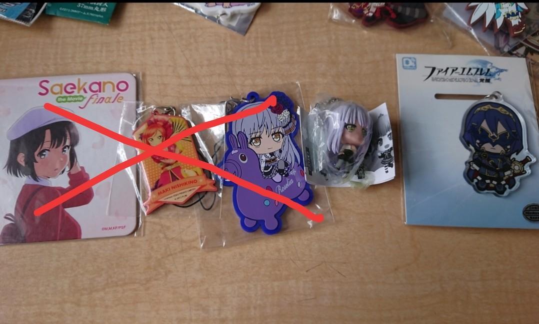 Random merchandise, Hobbies & Toys, Memorabilia & Collectibles, Fan ...