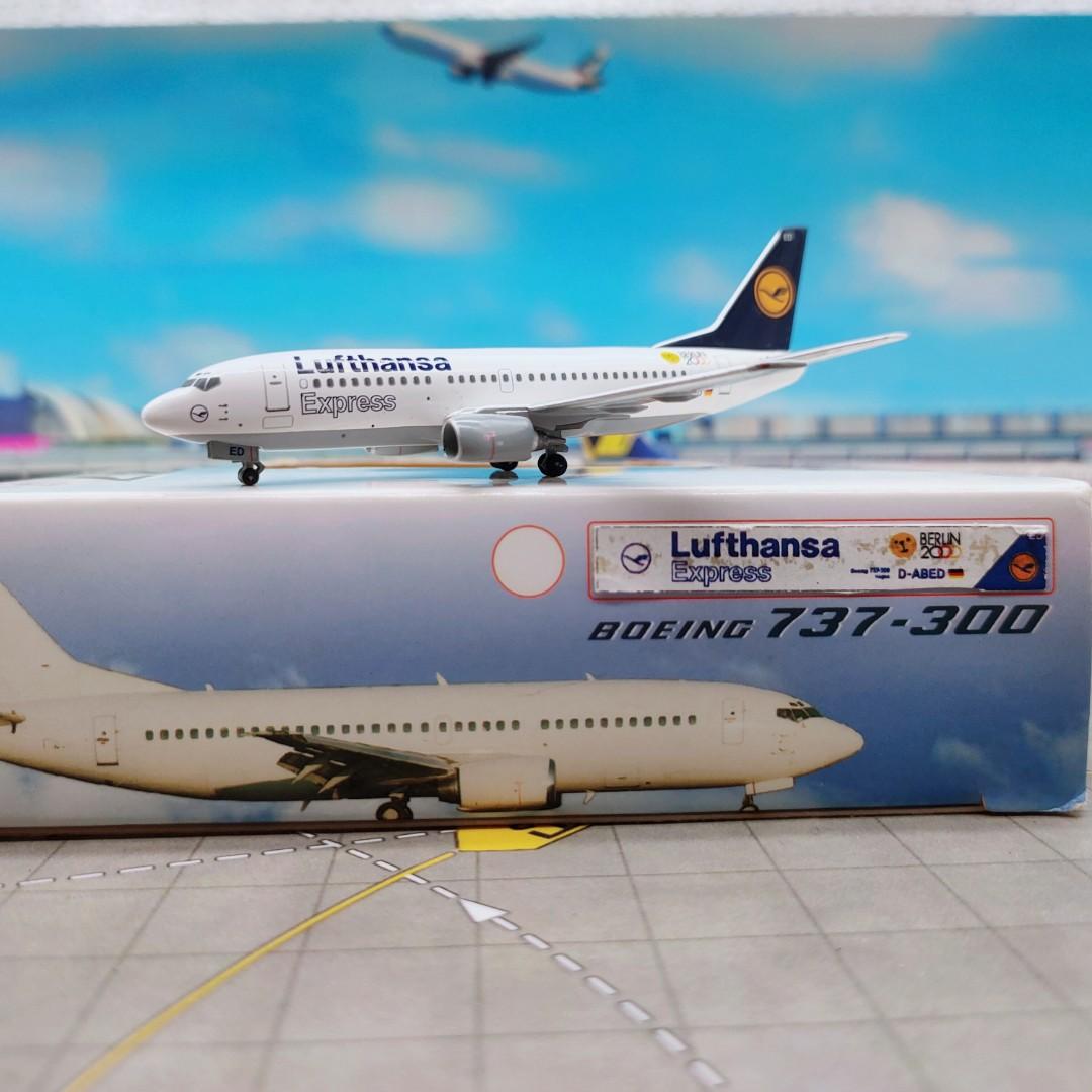 (SALE!) 1:400 B737 Lufthansa (Berlin 2000 Olympic Livery), Toys & Games ...