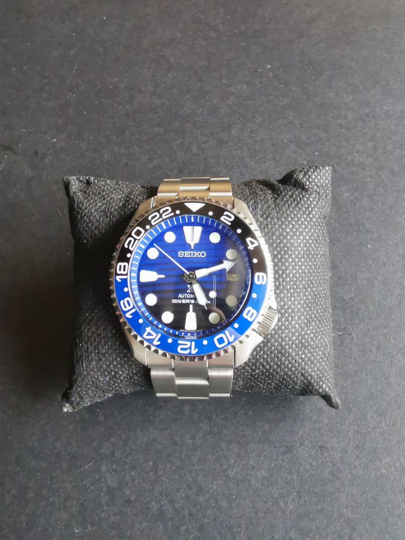 Seiko 7002 Batman mod, Men's Fashion, Watches & Accessories, Watches on ...