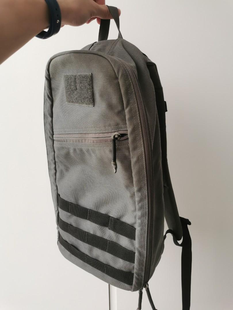 Goruck Bullet Ruck Made in USA V2 10L Wolf Grey 9/10, Men's Fashion ...