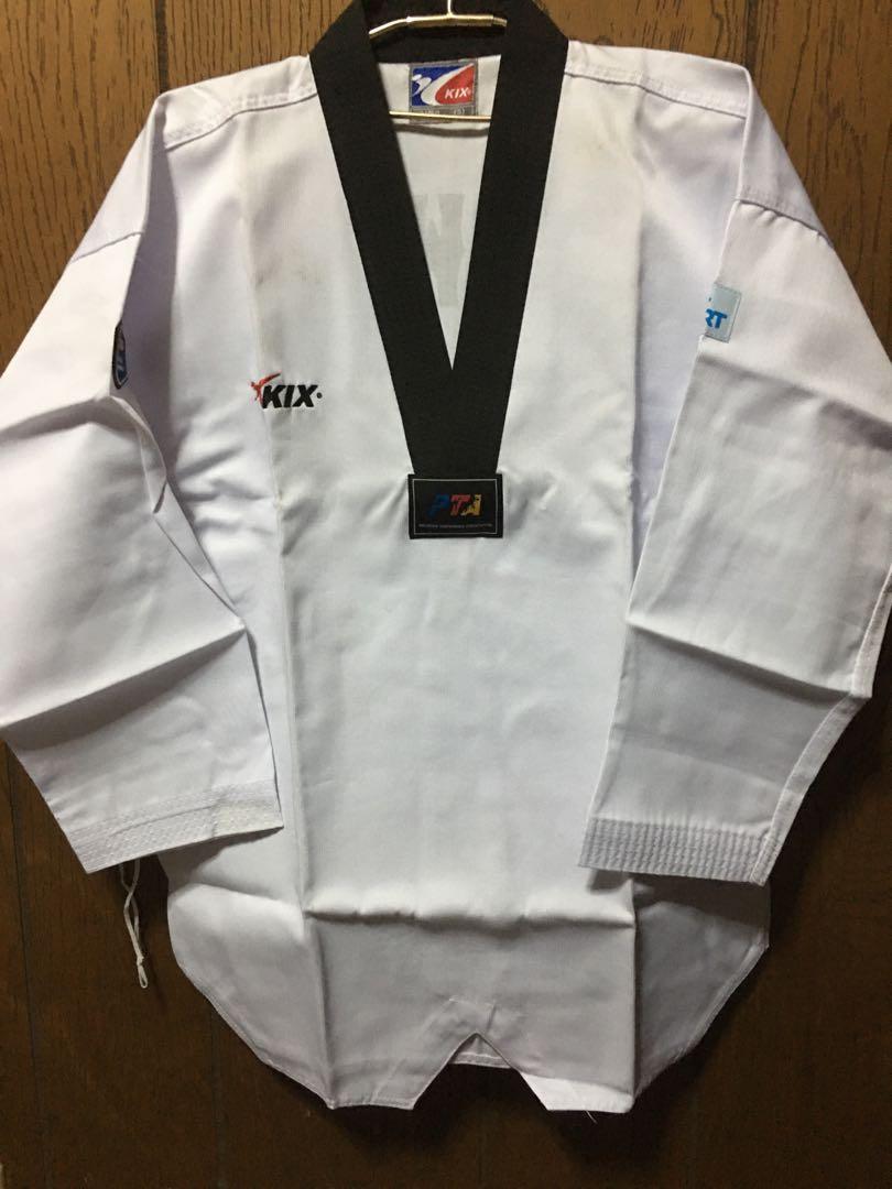 KIX Taekwondo dobok/uniform black collar, Men's Fashion, Activewear on ...