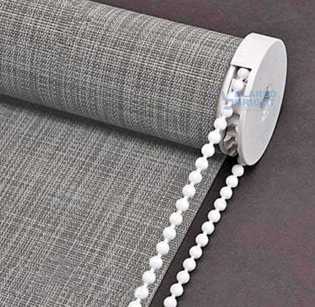 •office window blinds*furniture partition•office table & office chair ...