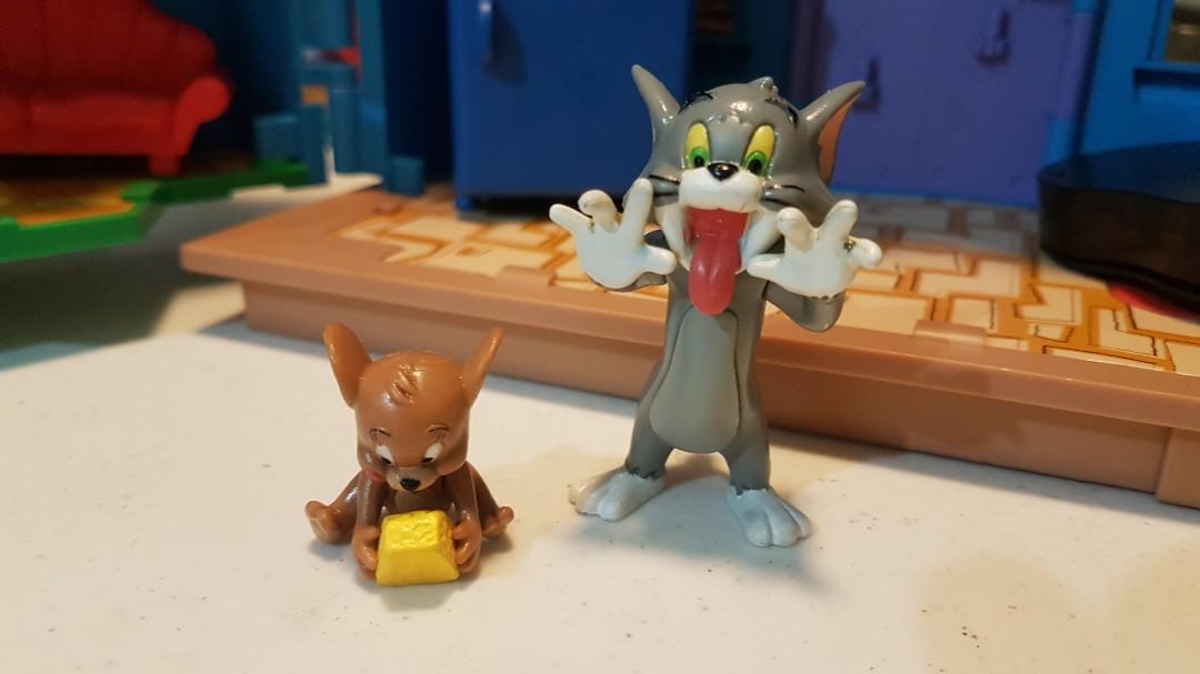 Tom&Jerry Tricky Trap House, Hobbies & Toys, Toys & Games on Carousell