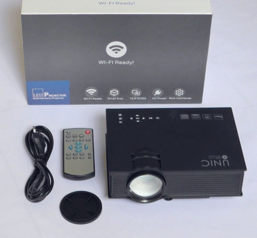 UNIC Mini Projector with Multi-connections, TV & Home Appliances, TV ...
