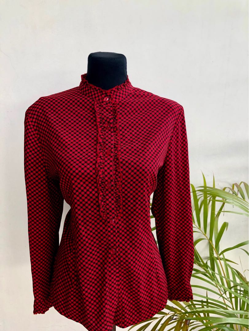 Vintage Red Top, Women's Fashion, Tops, Others Tops on Carousell