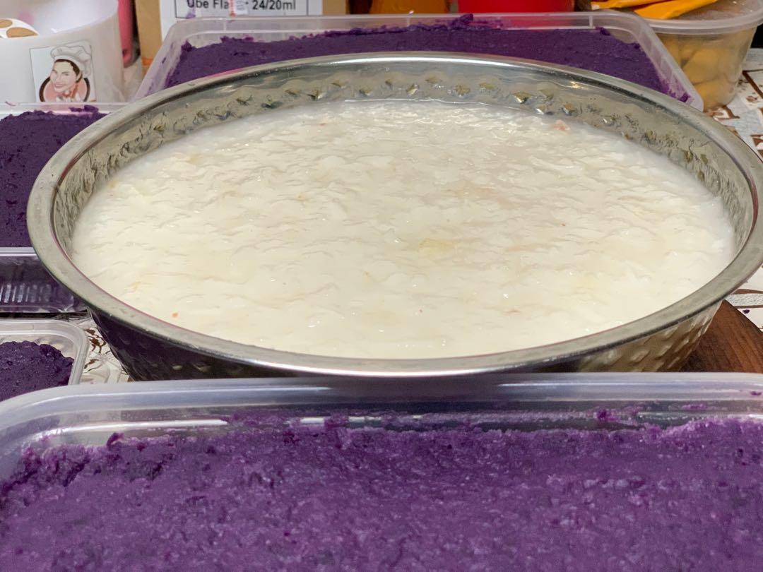 Yummy Yema Cake and Pandesal with Ube halaya and cheese, Food & Drinks ...