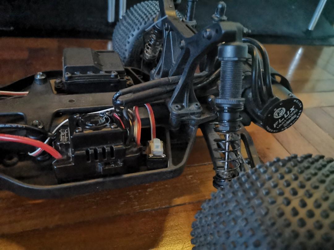 1/10 RC HPI Racing E Firestorm Flux Brushless RTR, Hobbies & Toys, Toys ...