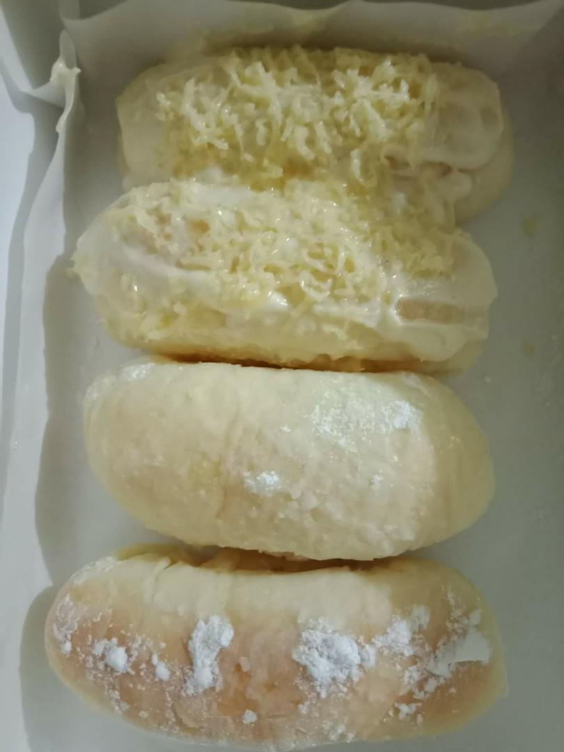 Cheese rolls and Ube cheese pandesal, Food & Drinks, Homemade Bakes on ...