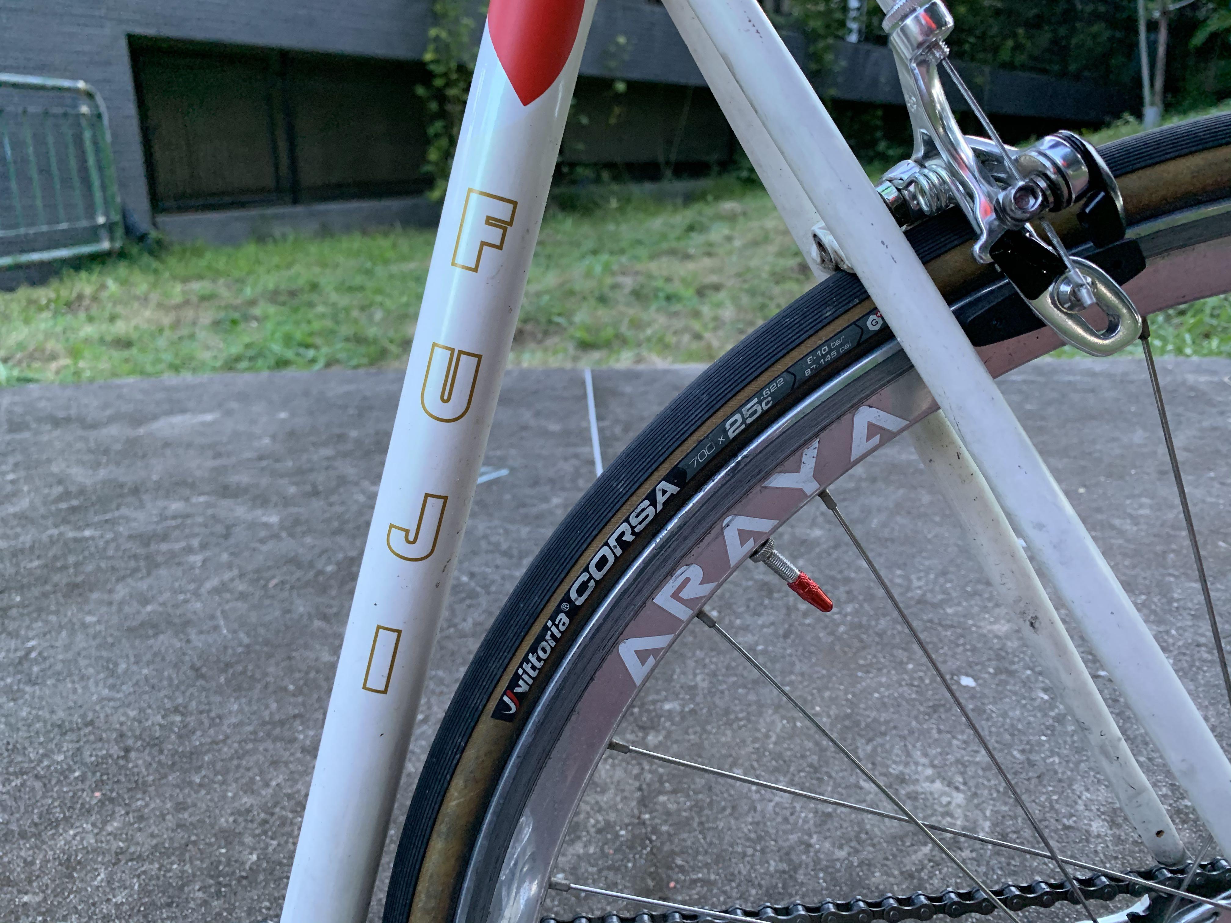 Fuji feather commuter bike: light and reactive, Sports Equipment ...