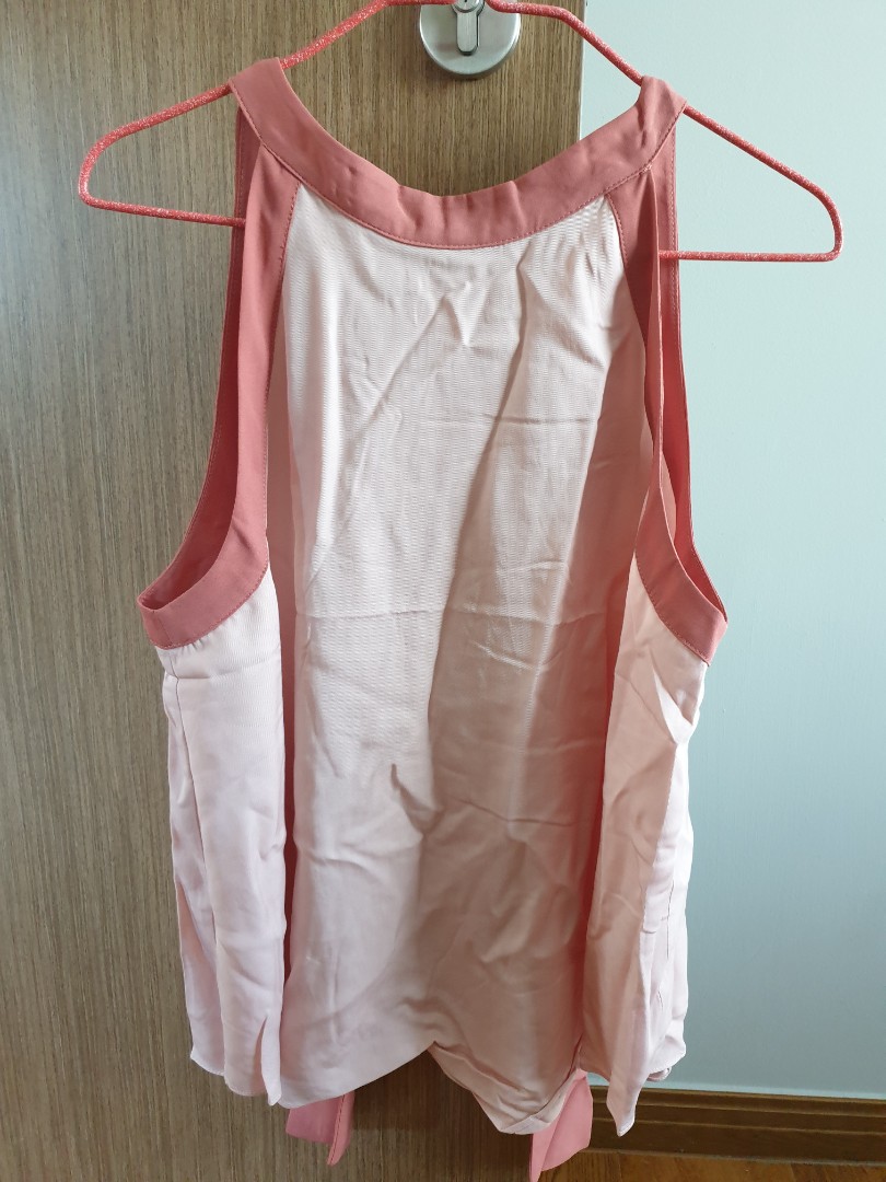 IORA Top, Women's Fashion, Tops, Blouses on Carousell