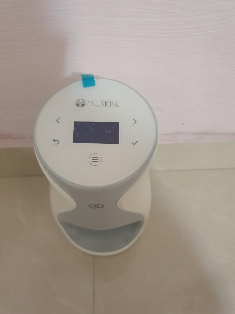 Nu Skin ageLOC Me Device, Health & Beauty, Face & Skin Care on Carousell
