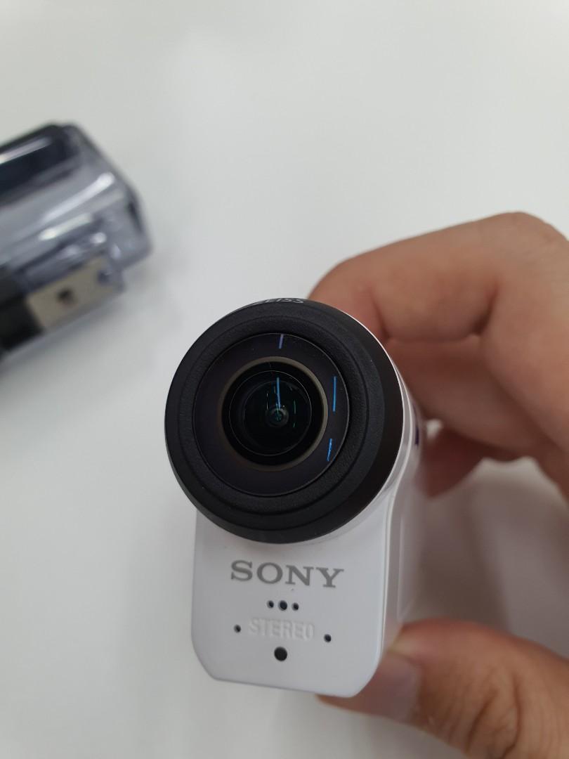 Sony FDR-X3000 4K Action cam with waterproof case, Photography, Video ...